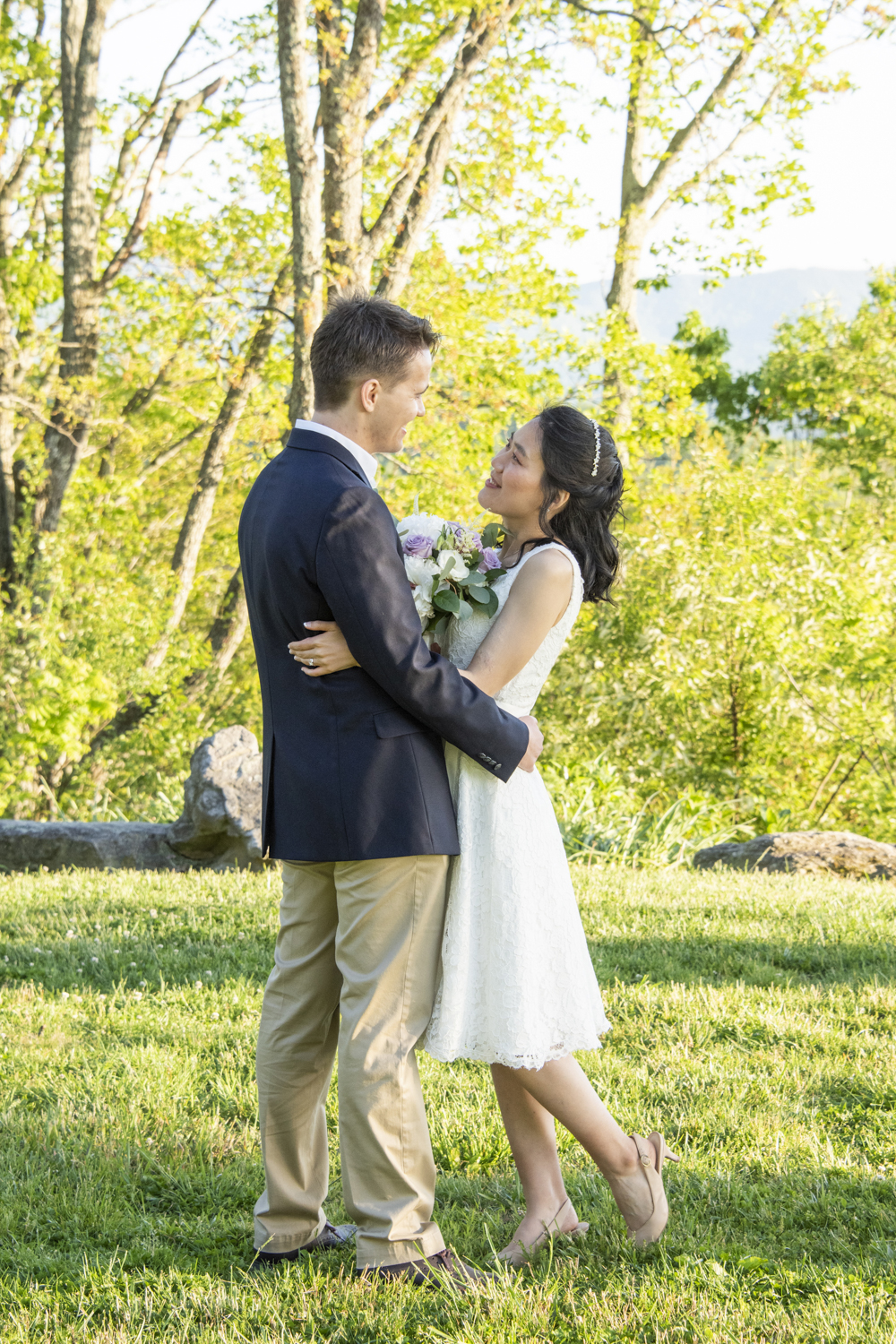 Jump Off Rock Wedding Photography in Hendersonville, NC | Dongeun and ...